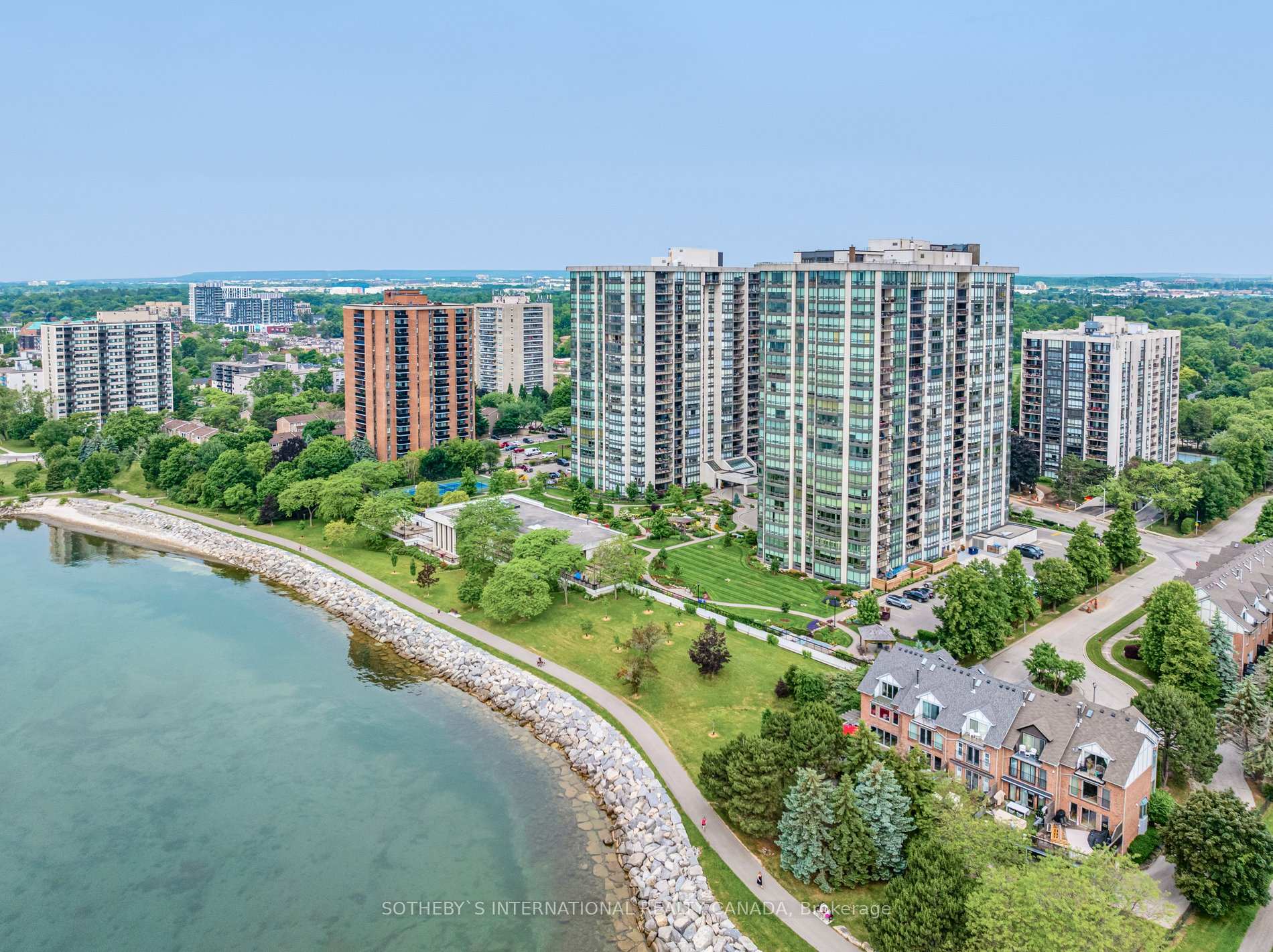 1702 - 2170 Marine Drive, Oakville, ON L6L 5V1