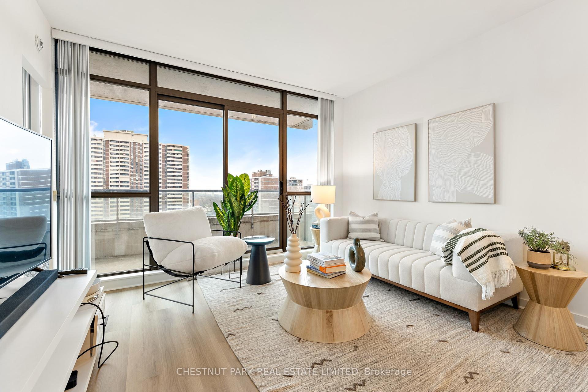 1705 - 285 Mutual Street, Toronto, ON M4Y 3C5