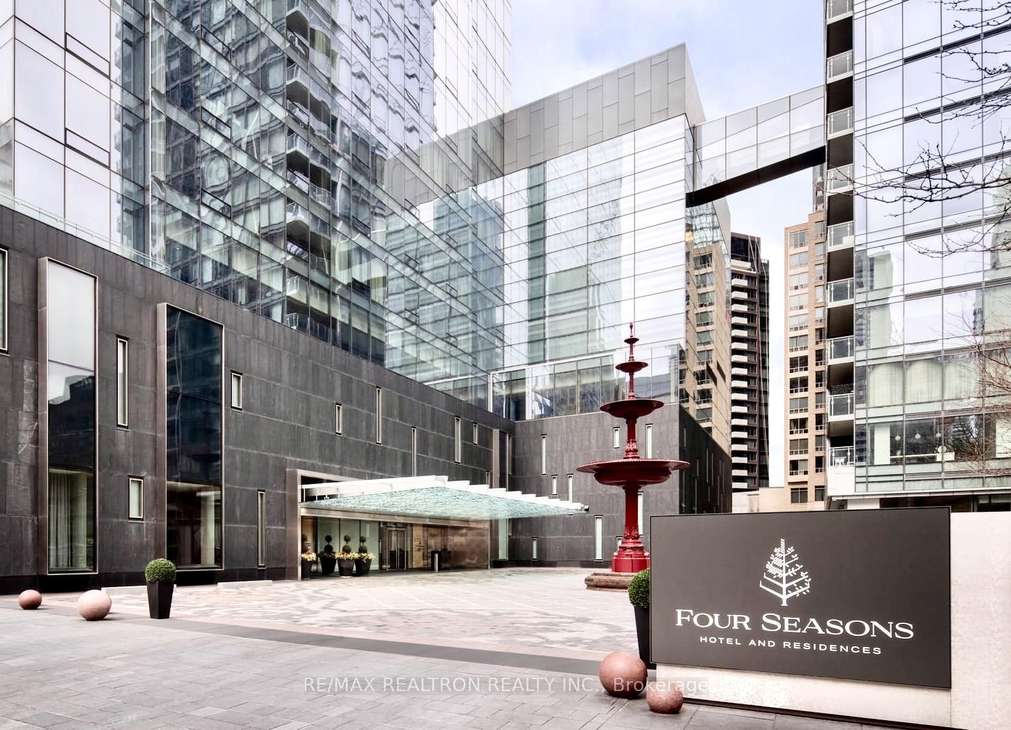 1705 - 55 Scollard Street, Toronto, ON M5R 0A1