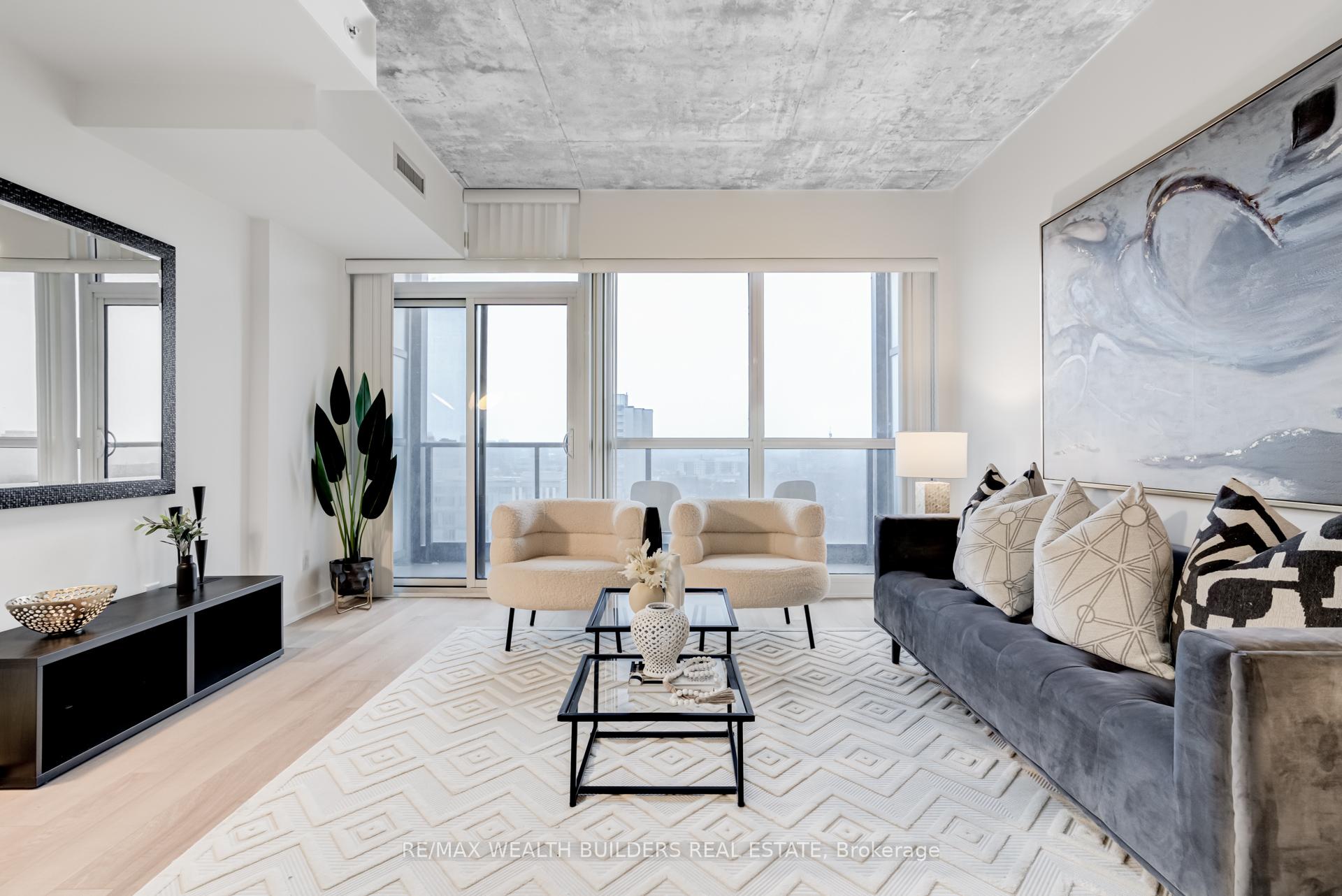 1706 - 210 Simcoe Street, Toronto, ON M5T 1T4