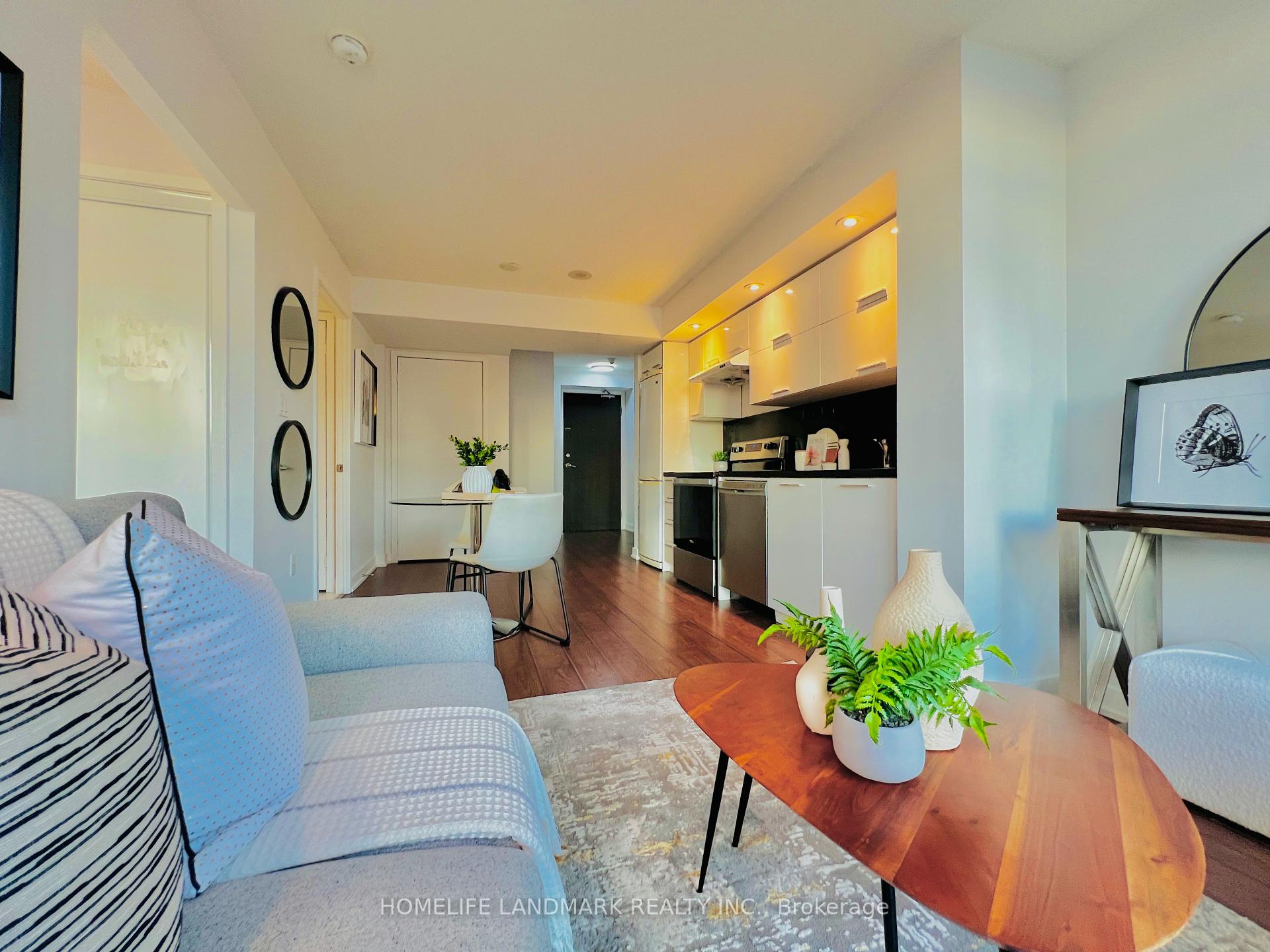 1708 - 25 Capreol Court, Toronto, ON M5V 3Z7