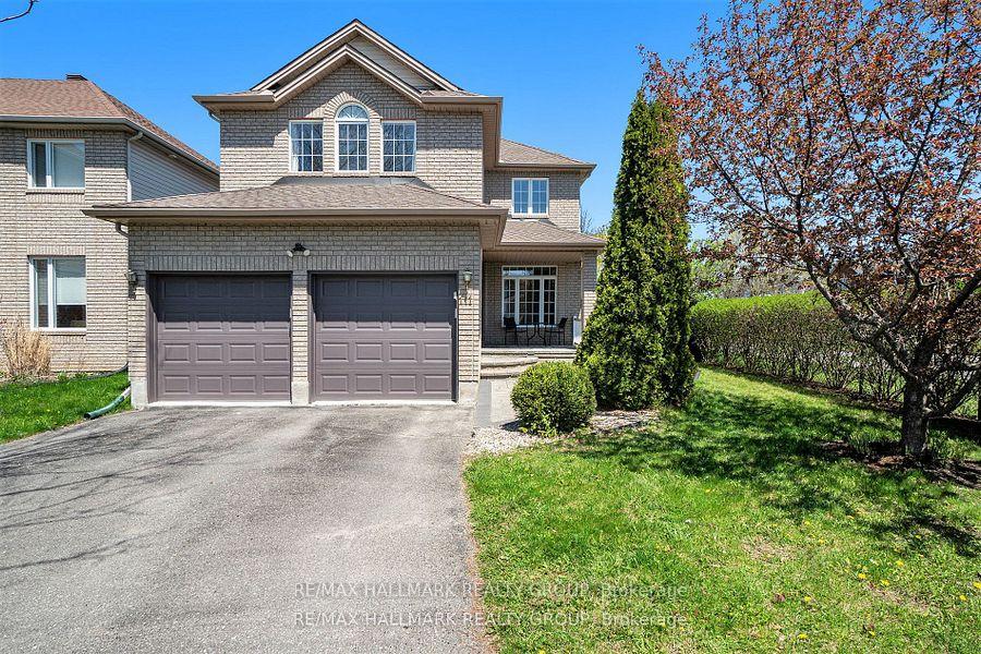 171 Allanford Avenue, Hunt Club - South Keys and Area, ON K1T 3Y4
