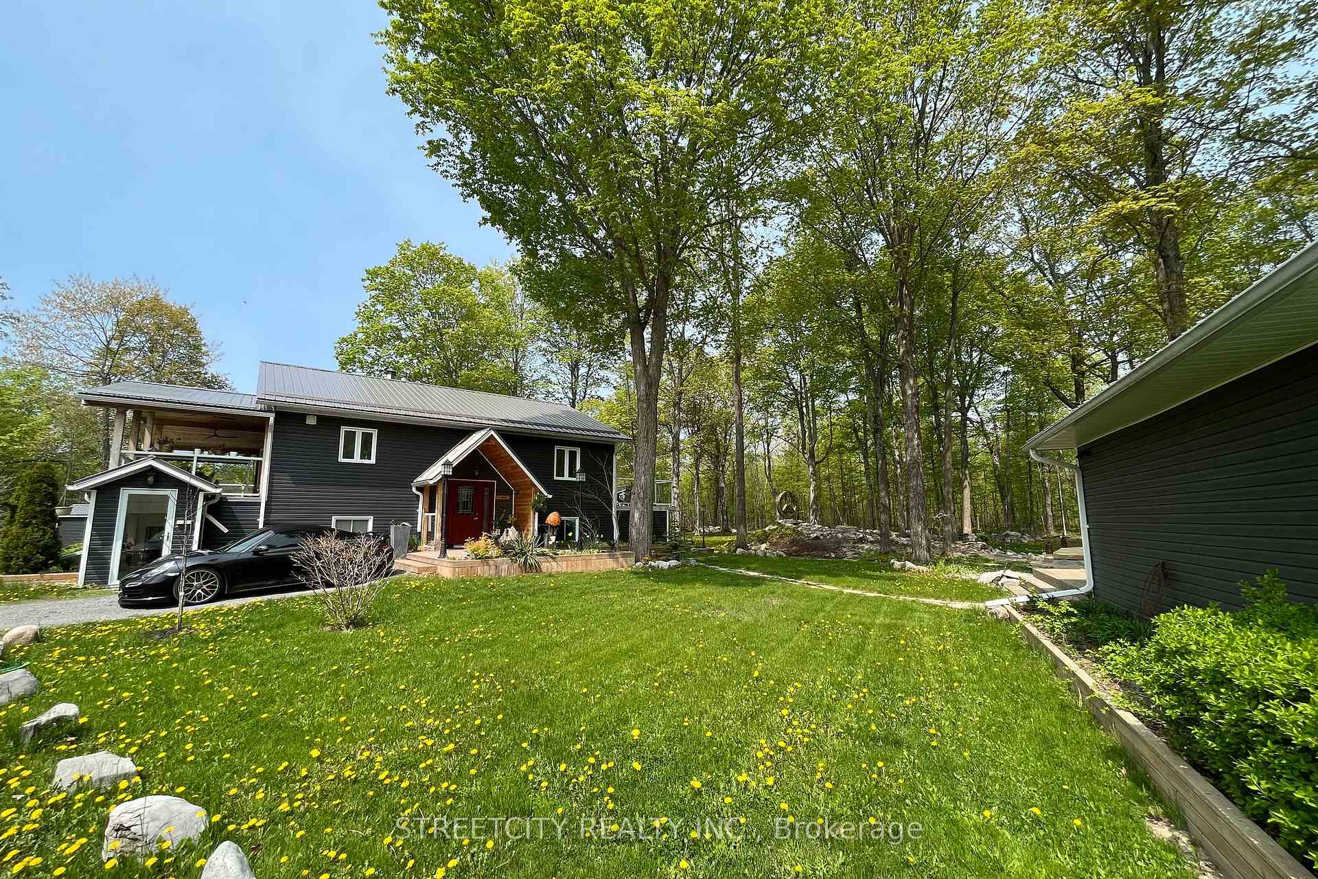 171 Flatrock Road, Tweed, ON K0K 2Y0