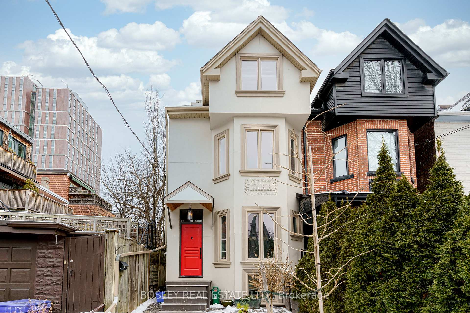 171 Robert Street, Toronto, ON M5S 2K6