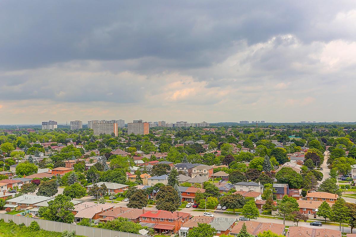 1710 - 188 Fairview Mall Drive, Toronto, ON M2J 0H7