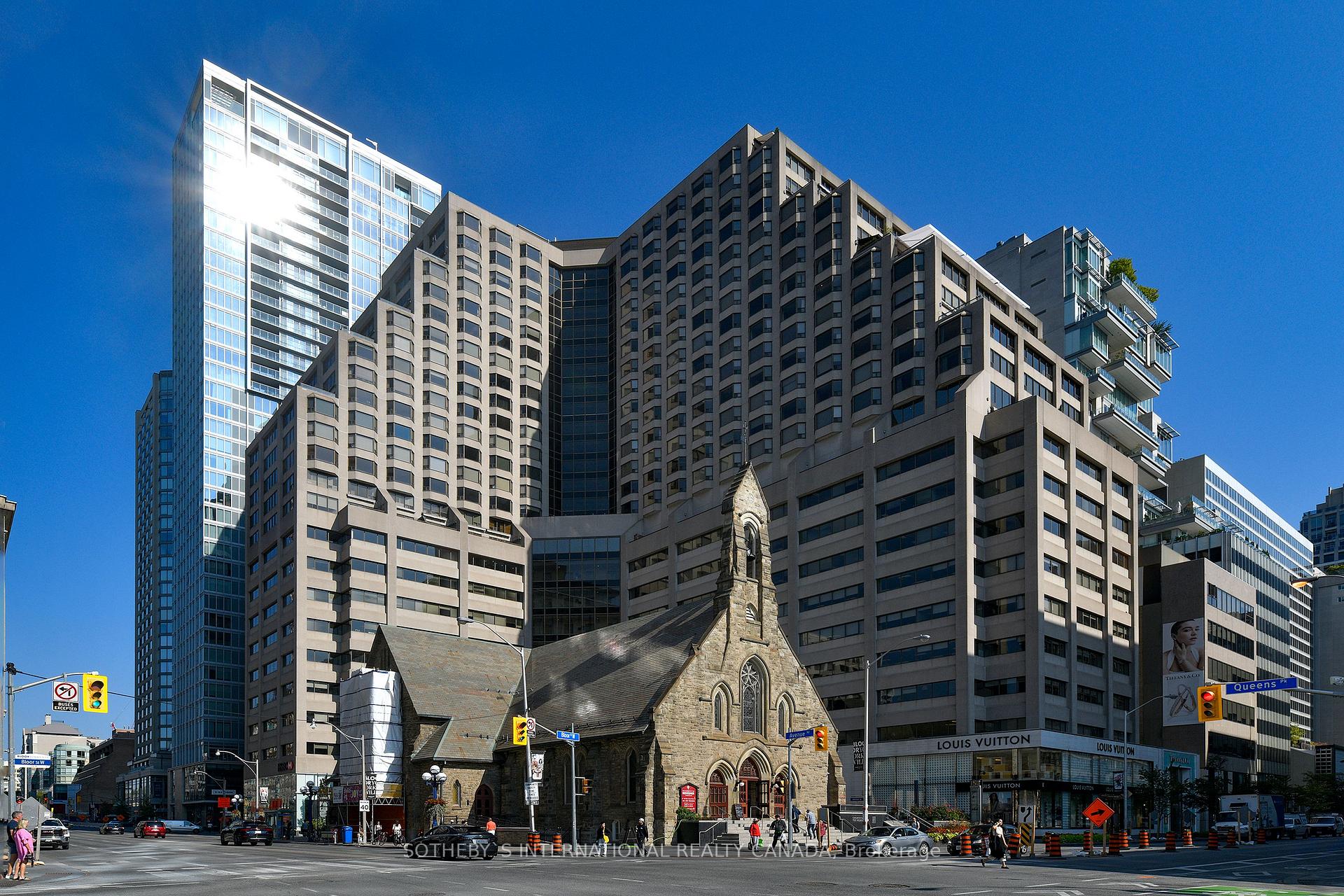 1711 - 175 Cumberland Street, Toronto, ON M5R 3M9