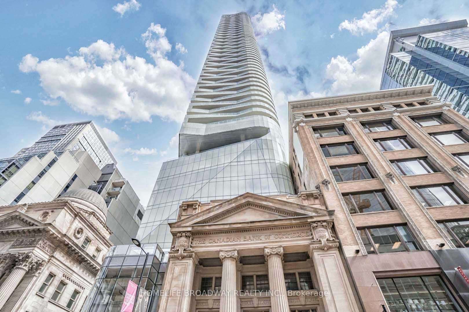 1714 - 197 Yonge Street, Toronto, ON M5B 0C1