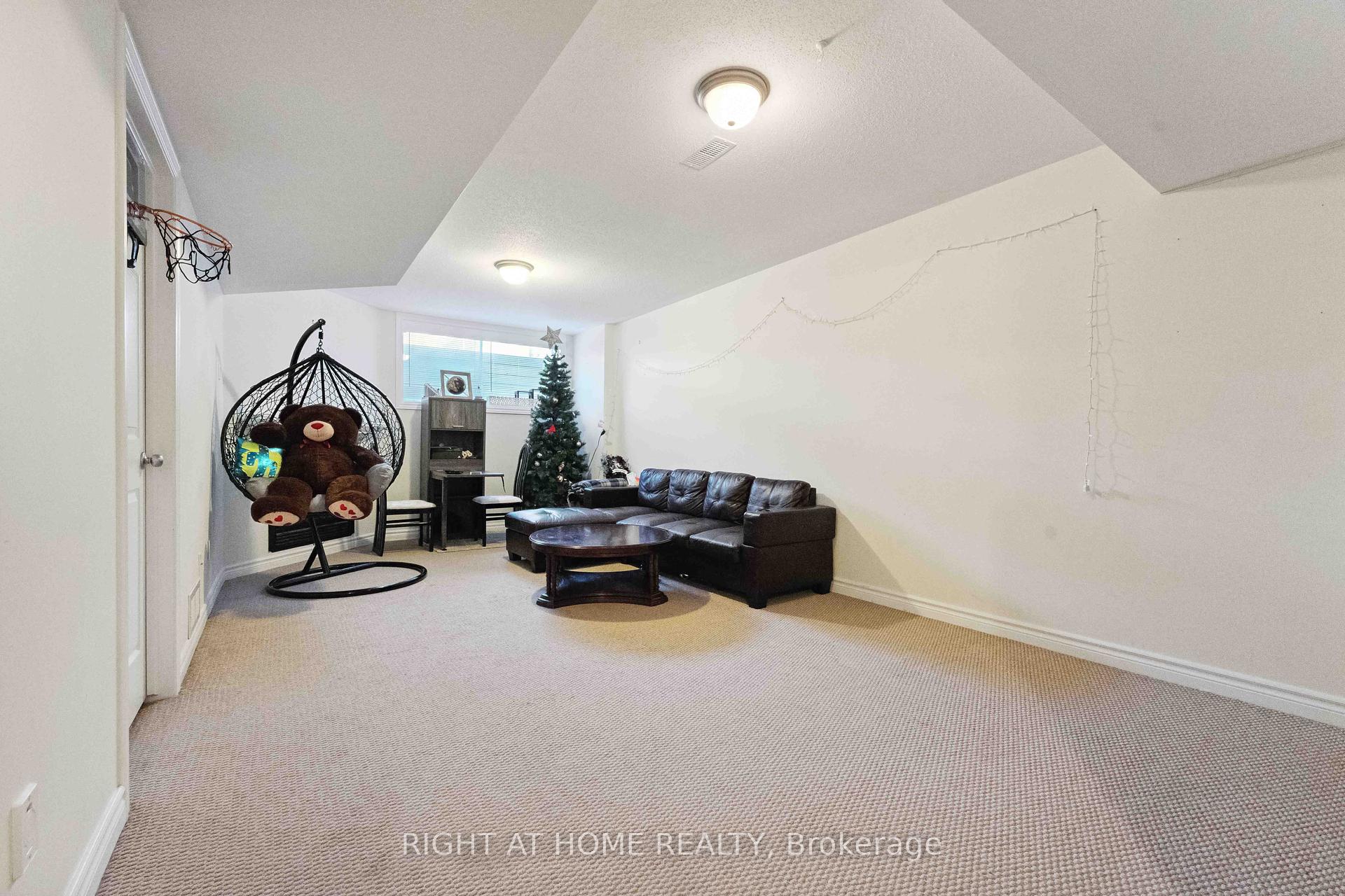 173 Garrity Crescent, Barrhaven, ON K2J 3T5