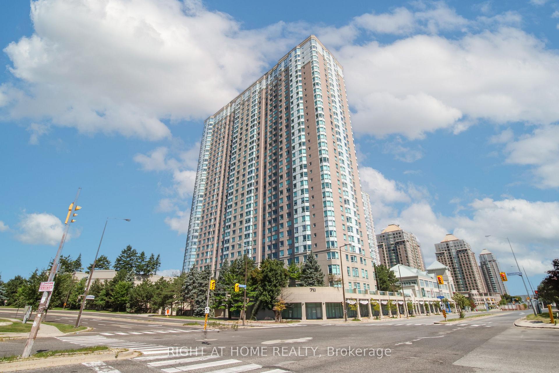 1739 - 68 Corporate Drive, Toronto, ON M1H 3H3