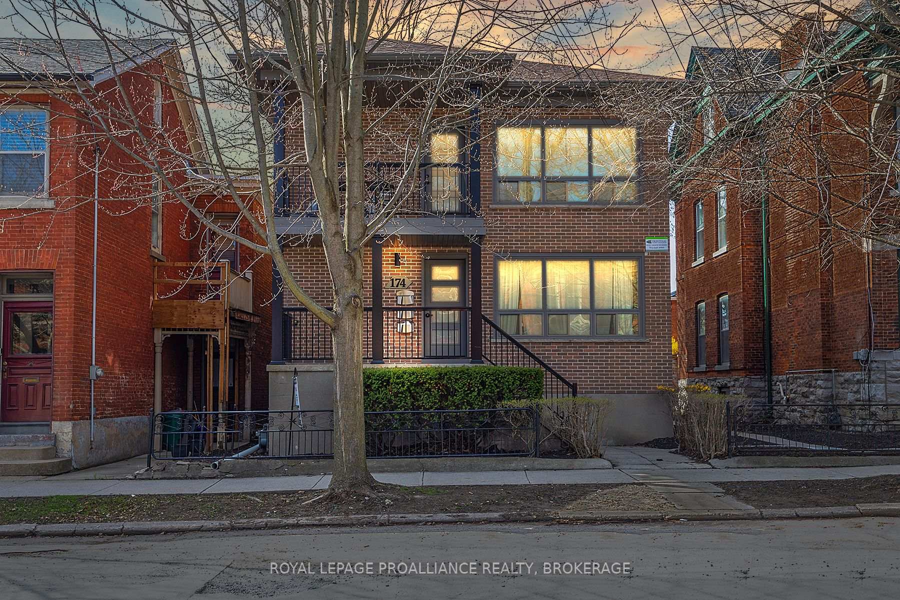 174 King Street E, Kingston, ON K7L 3A2