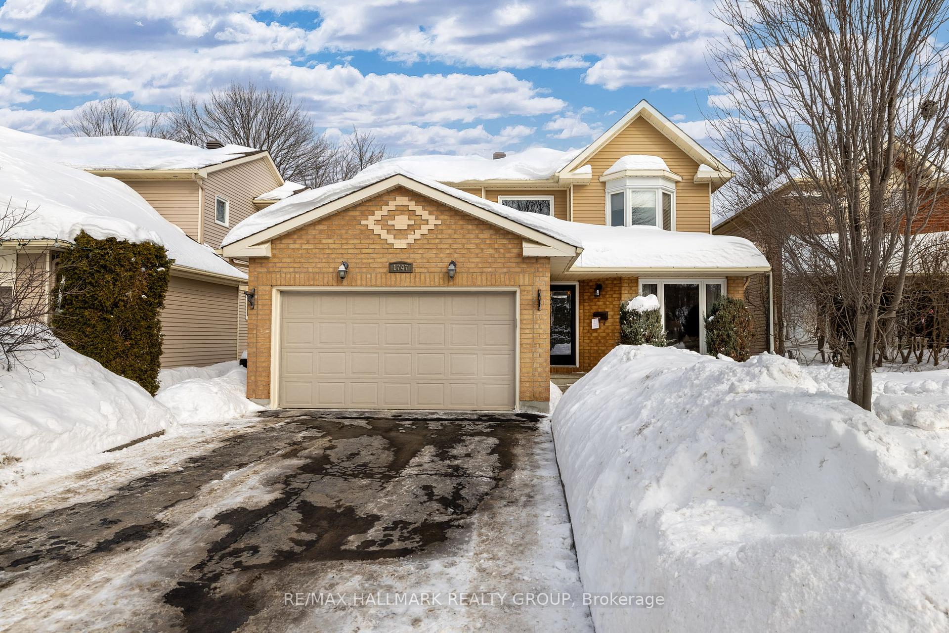 1747 Hunter's Run Drive, Orleans - Convent Glen and Area, ON K1C 6W1