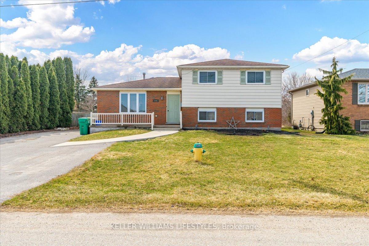176 Elizabeth Street, Southwest Middlesex, ON N0L 1M0