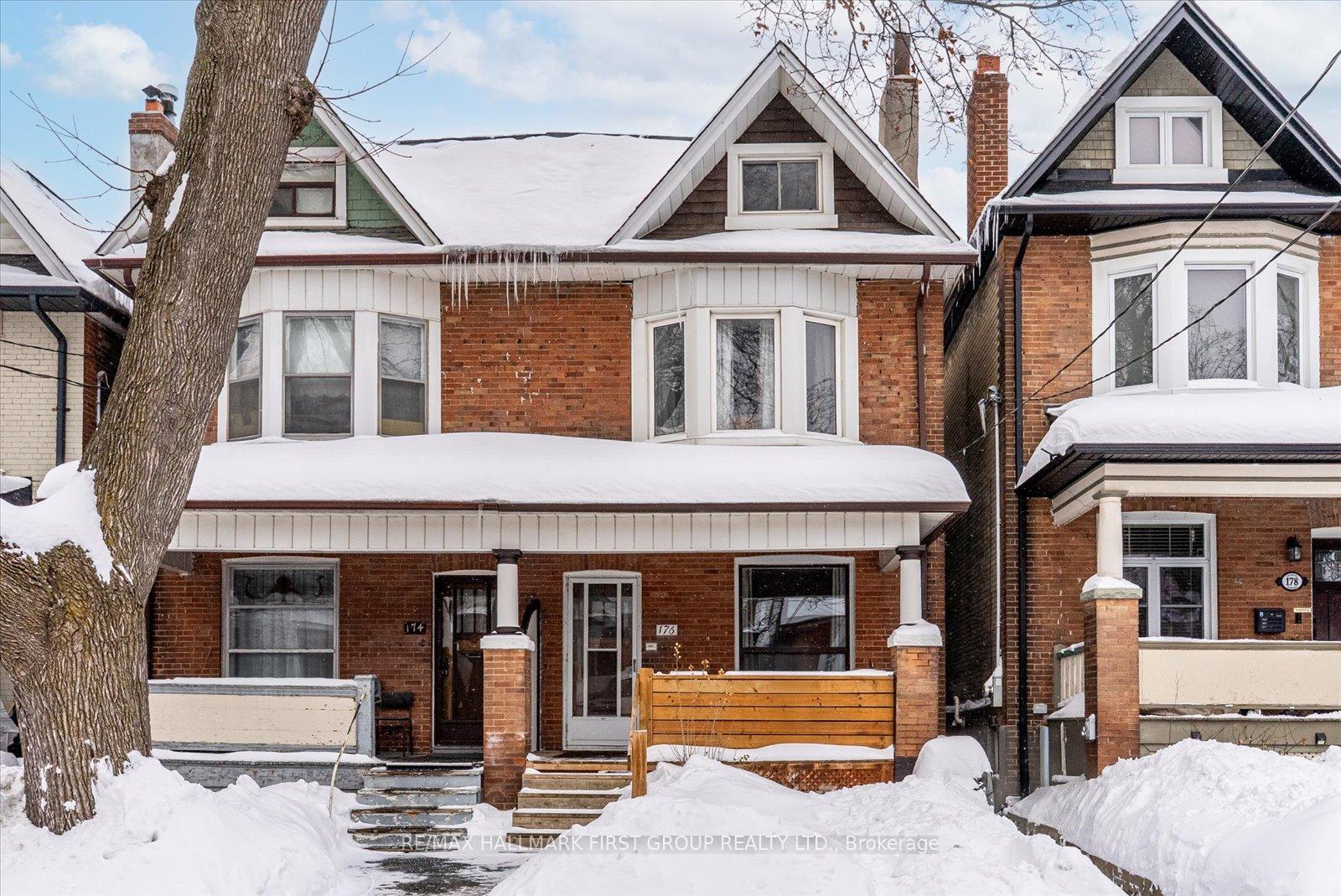 176 Langley Avenue, Toronto, ON M4K 1B7