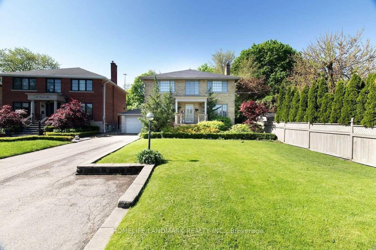 177 Delhi Avenue, Toronto, ON M3H 1A7