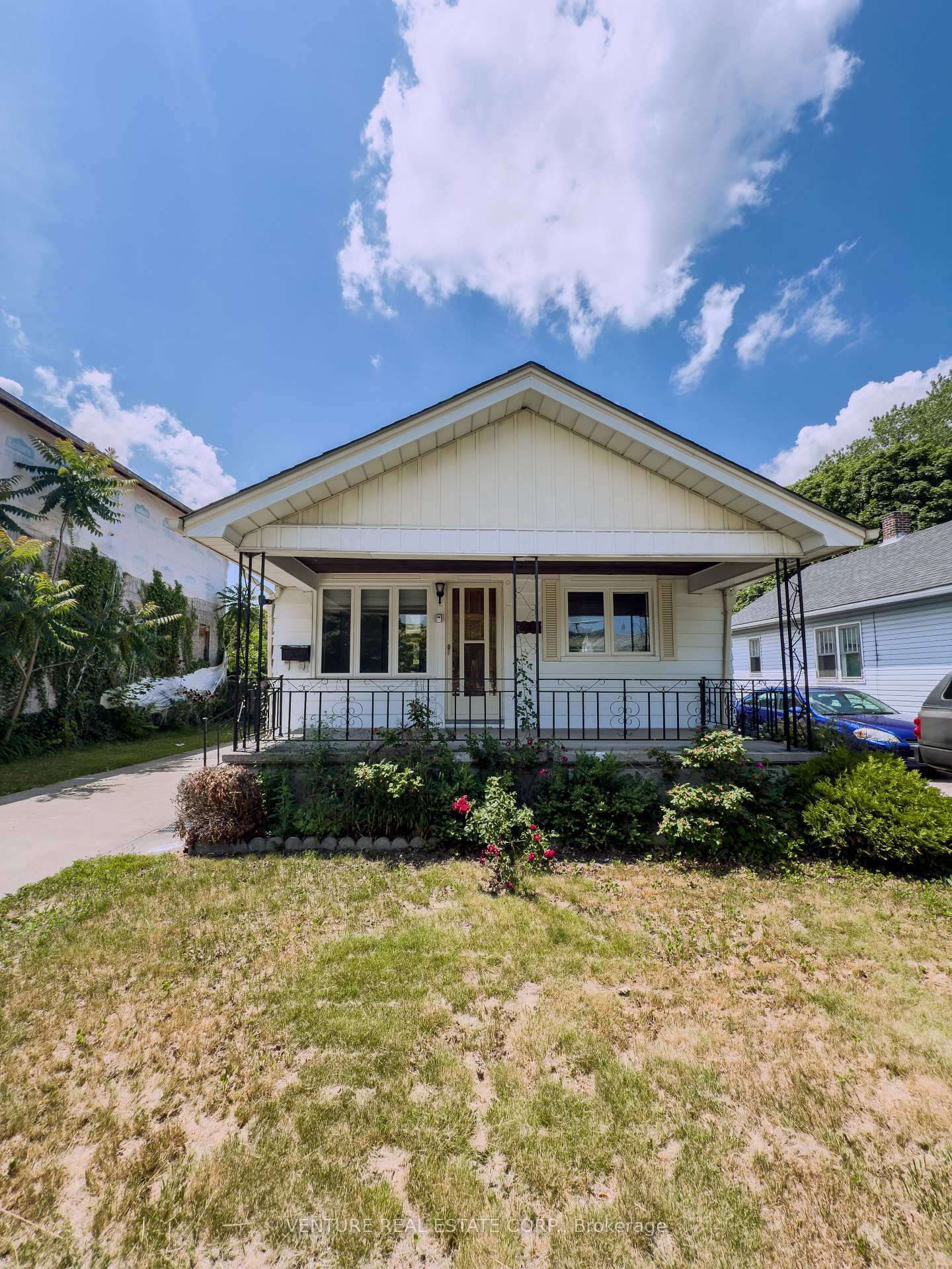 Sarnia Real Estate MLS® Listings & Houses For Sale