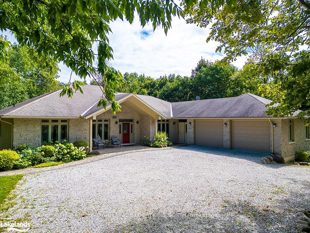 177 Harbour Beach Drive, Meaford, ON N4L 1W5
