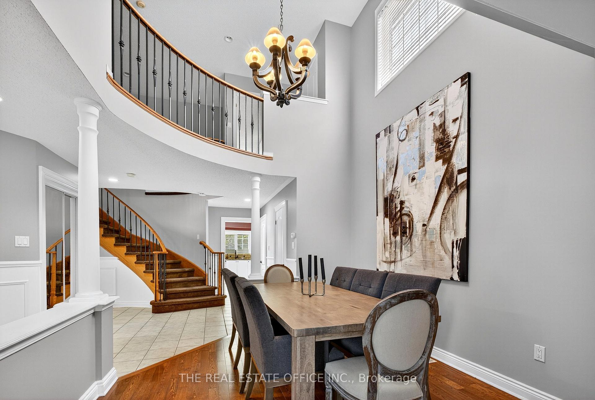 1772 Whitestone Court, Oshawa, ON L1K 2Z4
