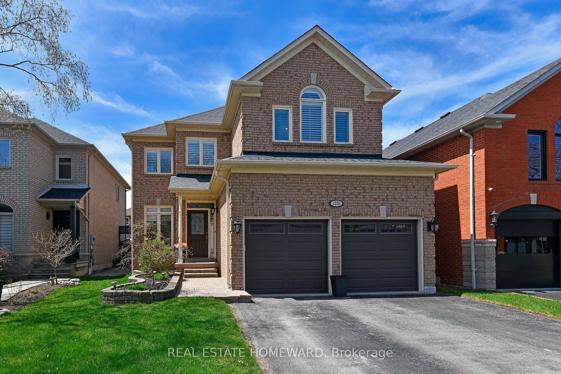 1778 White Cedar Drive, Pickering, ON L1V 6Z1