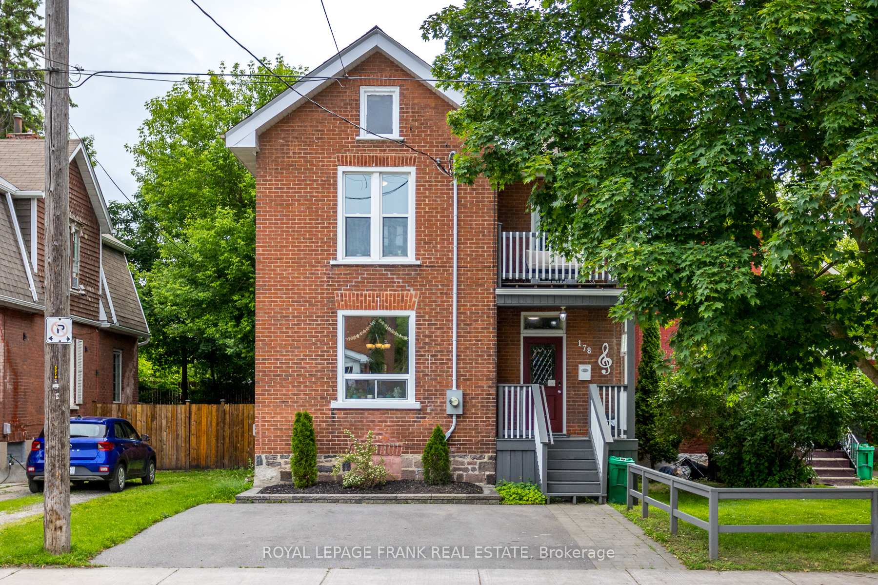 178 Stewart Street, Peterborough Central, ON K9J 3M5