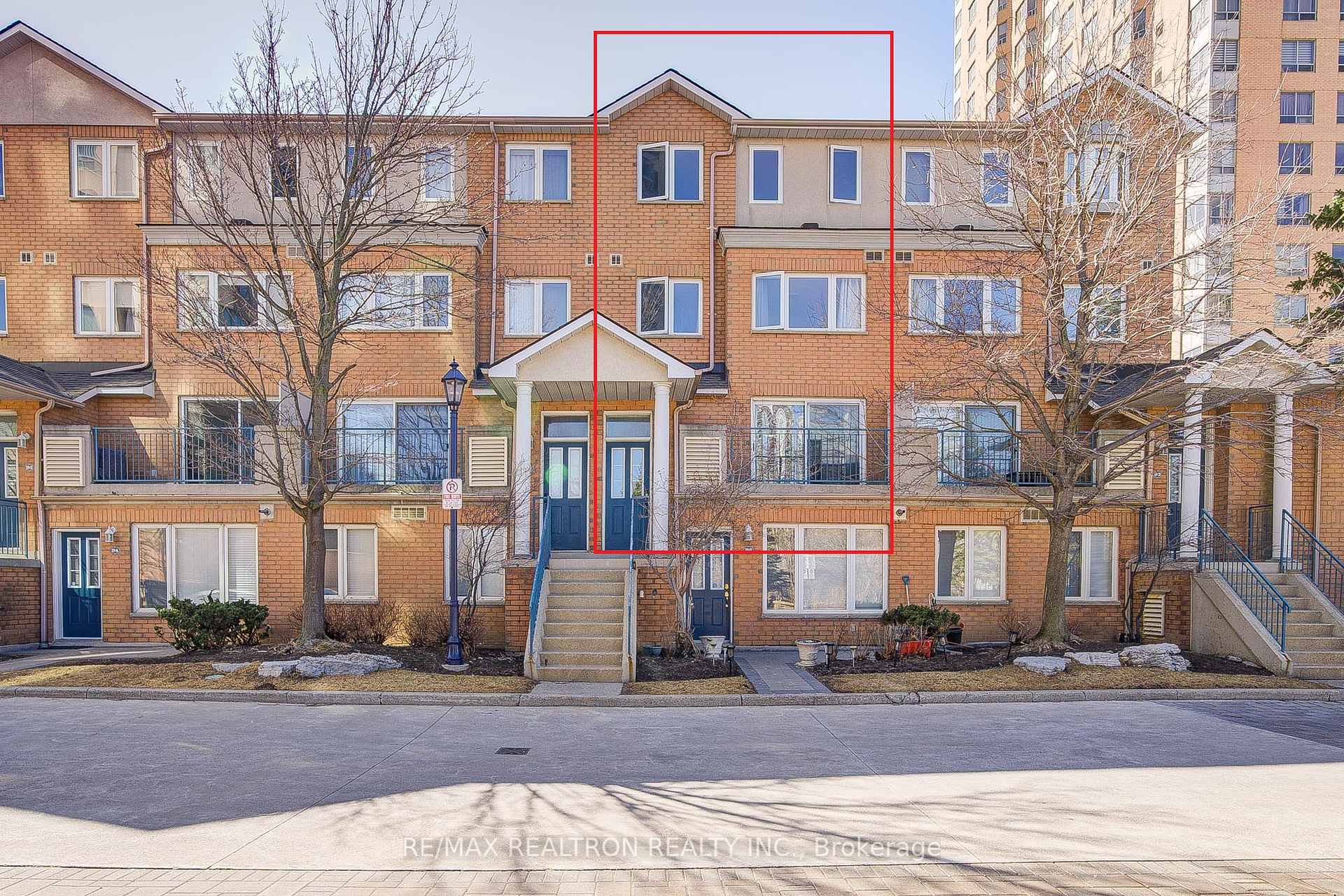 18 - 119 Omni Drive, Toronto, ON M1P 5A6