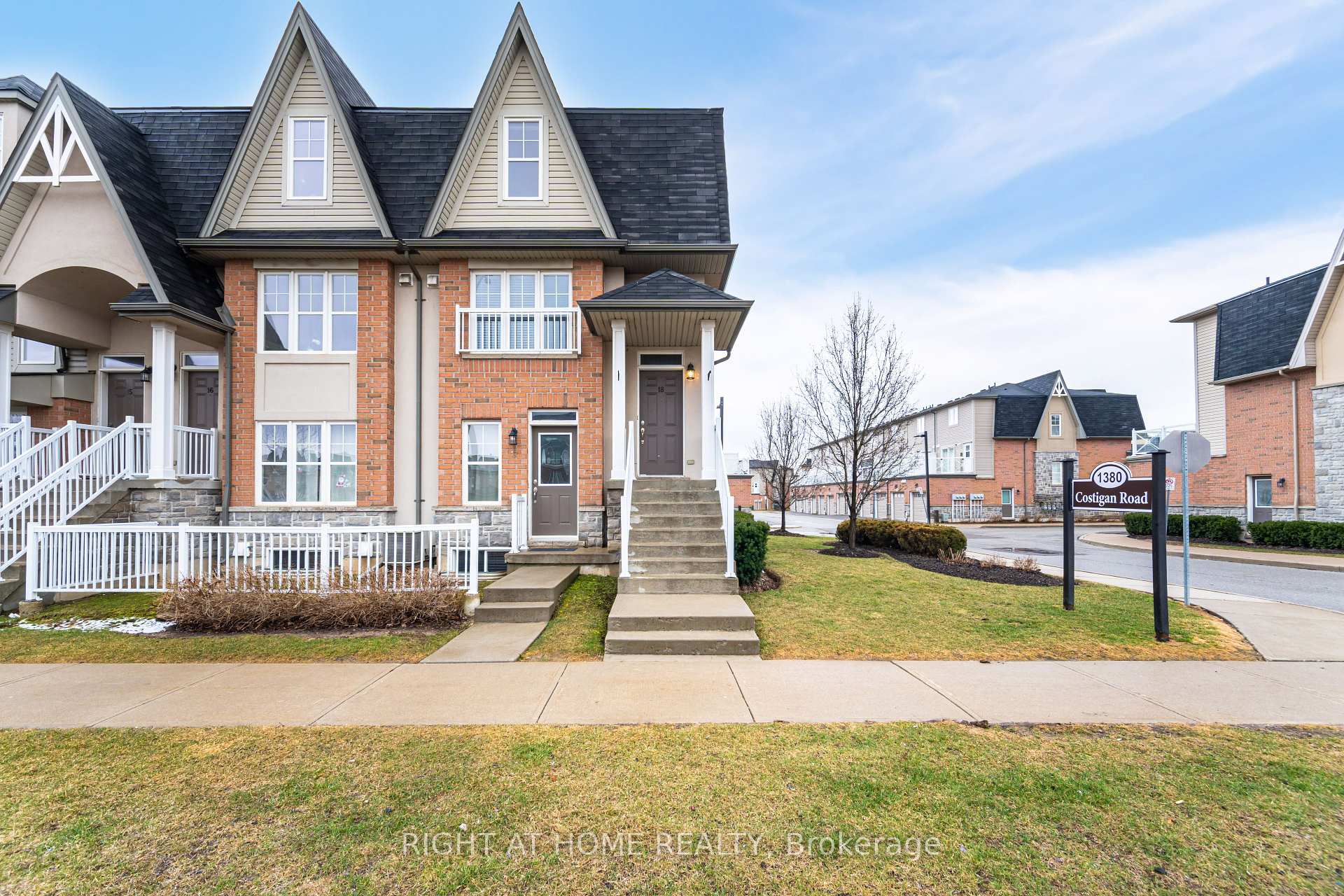 18 - 1380 Costigan Road, Milton, ON L9T 8L2