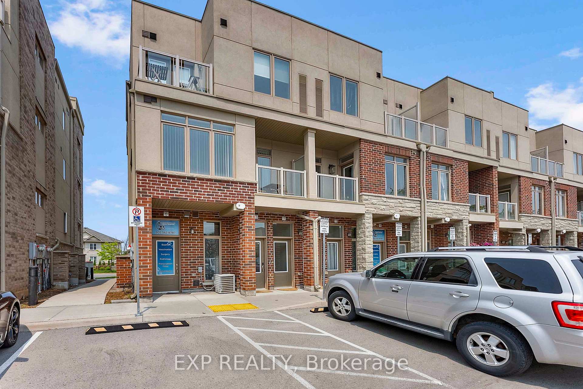 #18 - 5014 Serena Drive, Lincoln, ON L3J 0T2