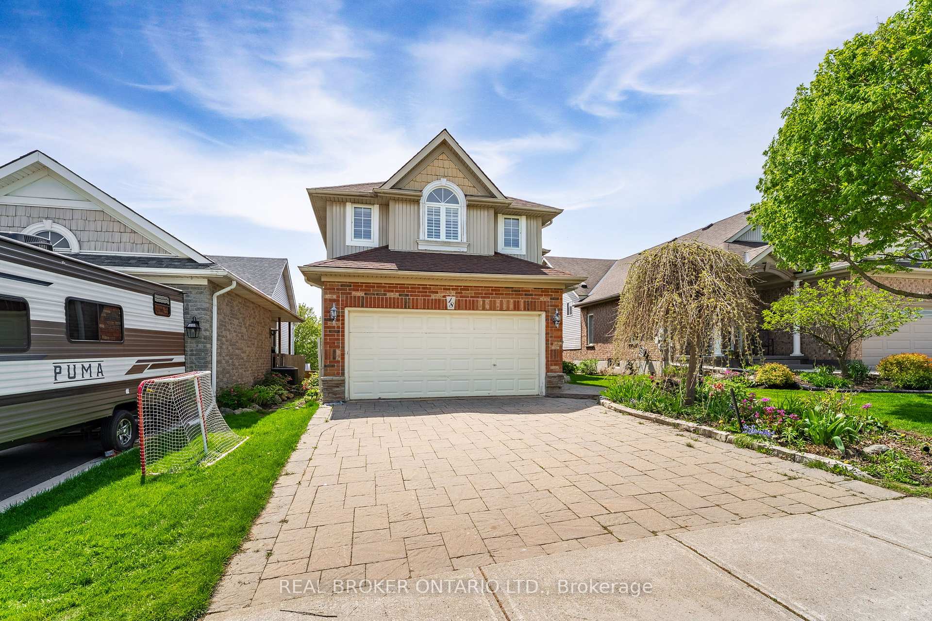 18 Appleton Drive, Orangeville, ON L9W 5C3