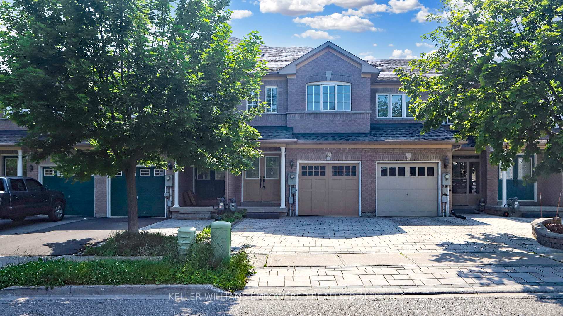 18 Benjamin Hood Crescent, Vaughan, ON L4K 5M4