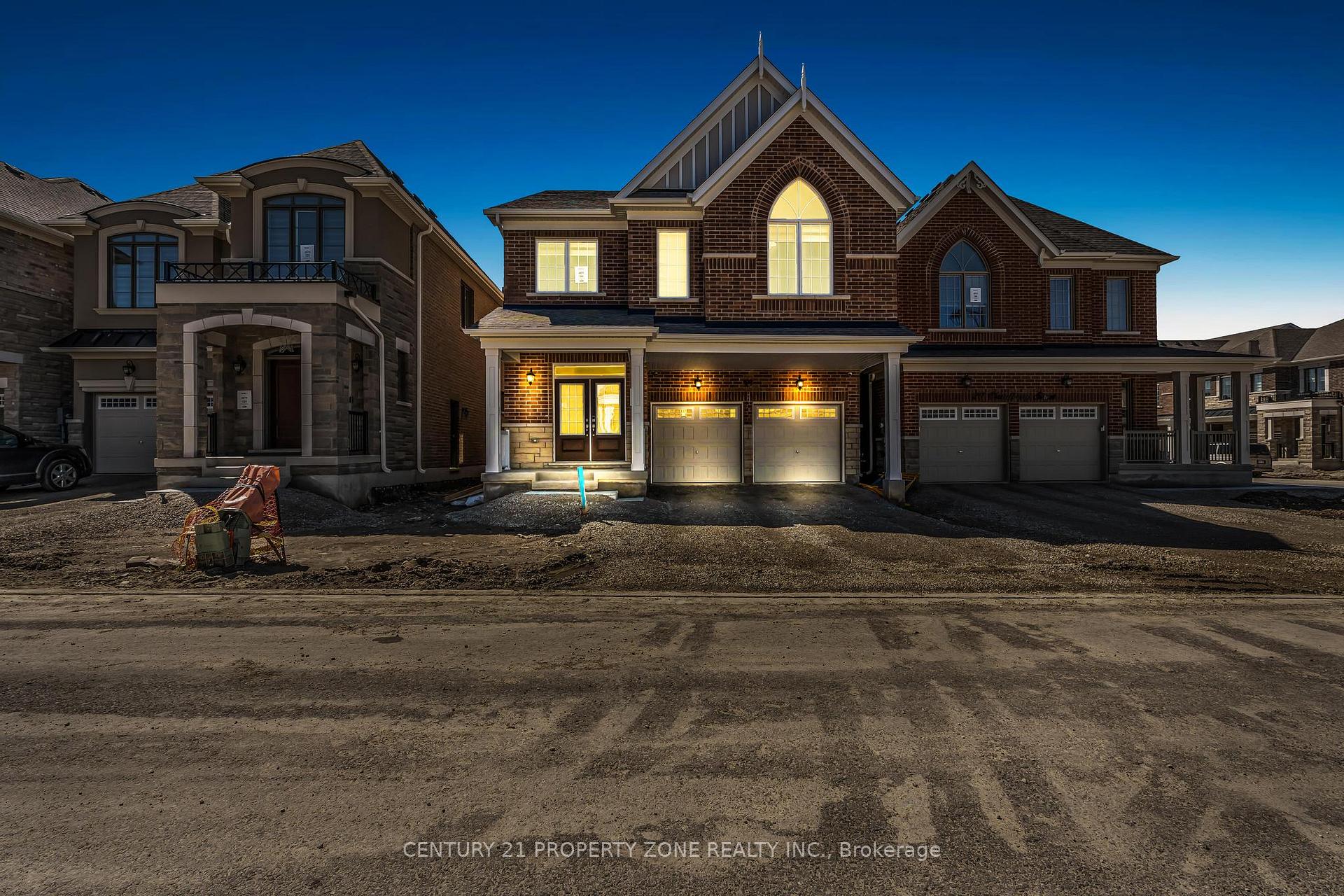 18 Cloudberry Street, Caledon, ON L7C 4N8