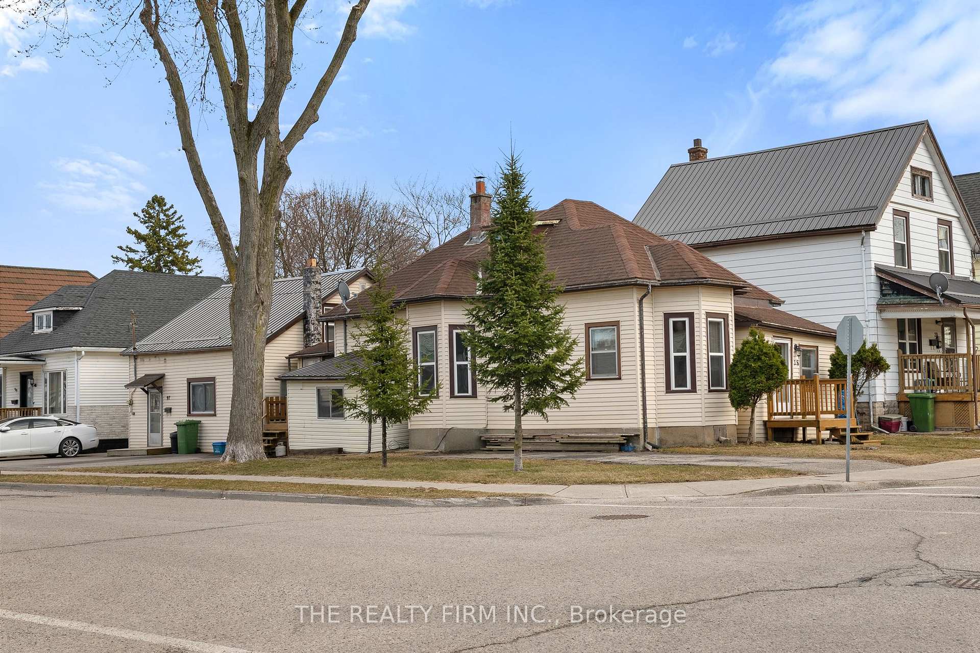 St. Thomas Real Estate MLS® Listings & Houses For Sale