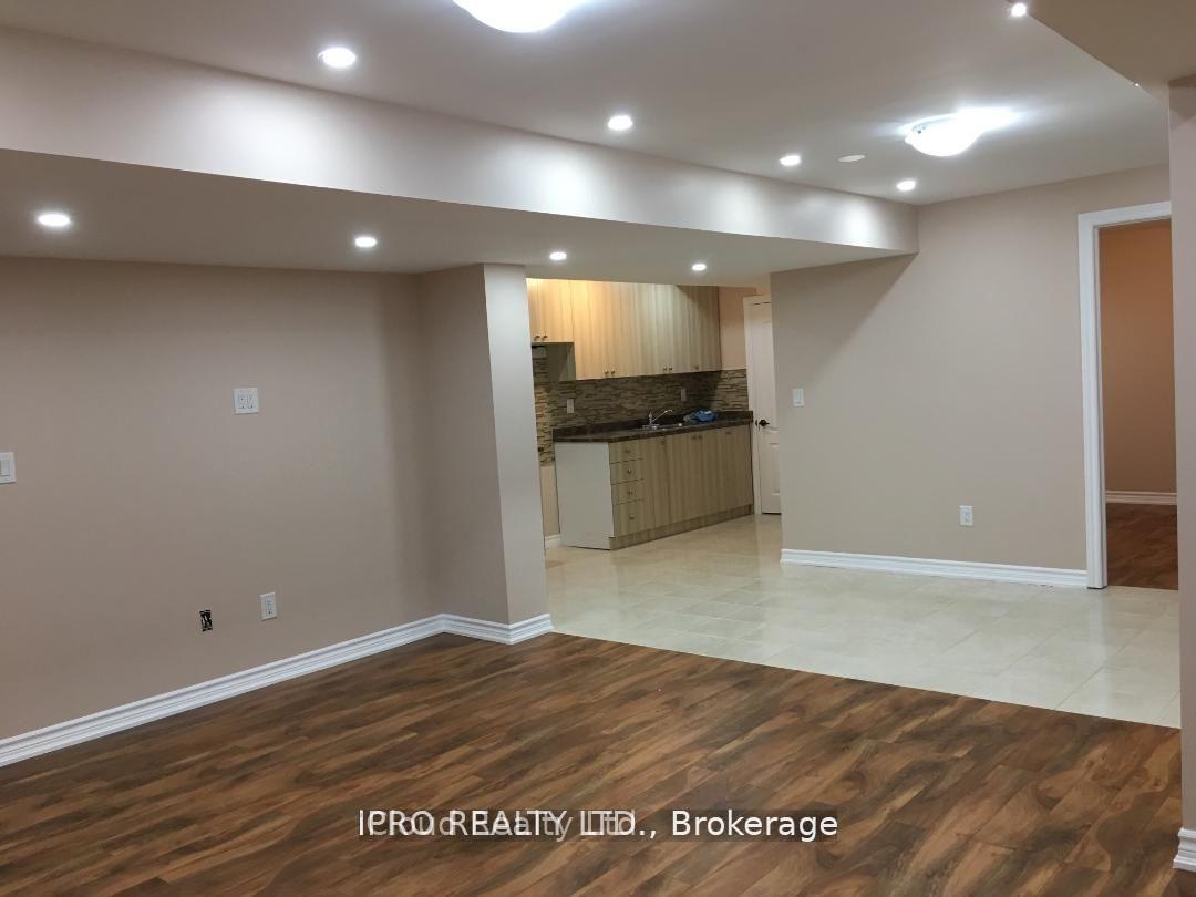 Bsmt - 18 Kippen Court, Brampton, ON L6R 0P7