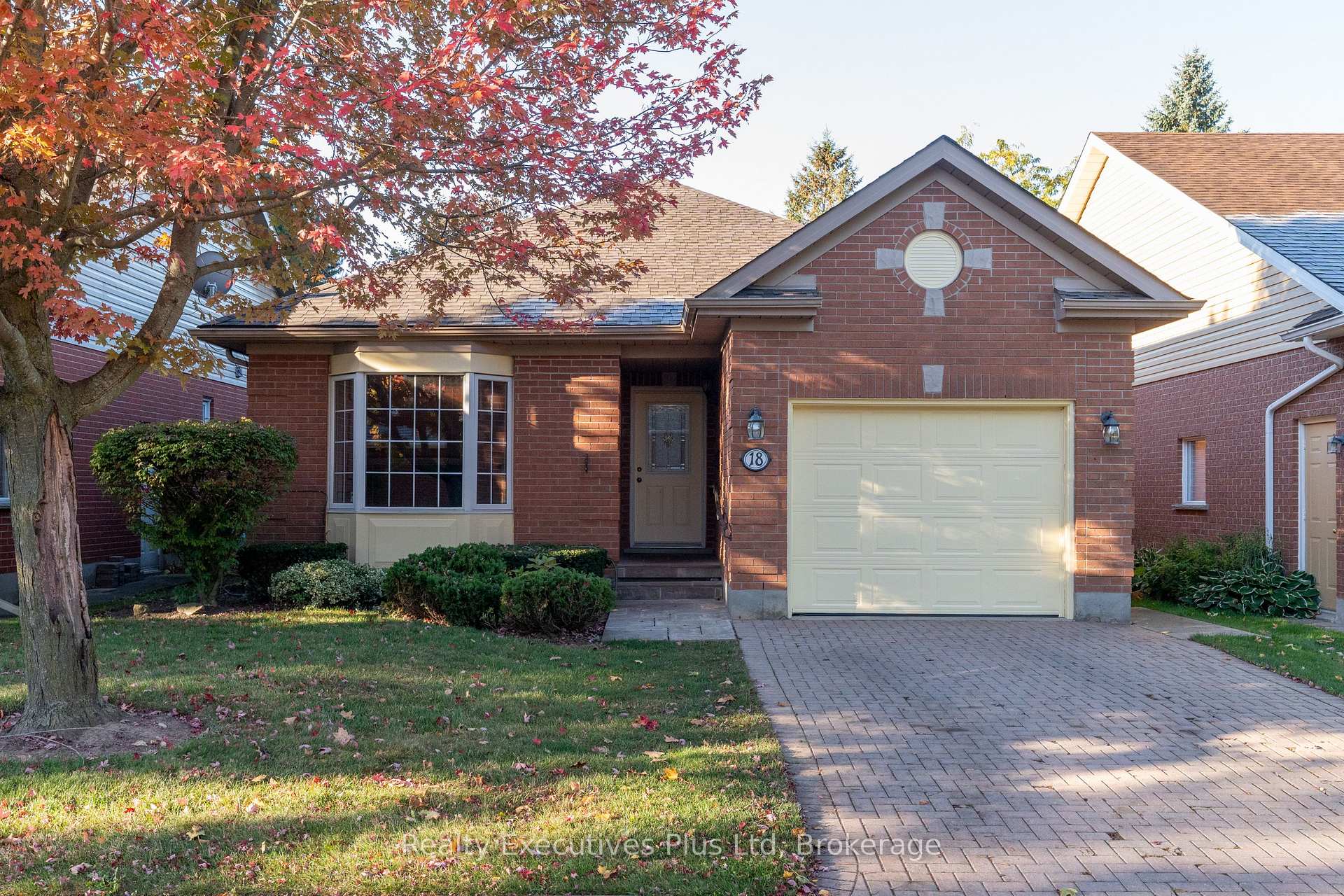 Village By The Arboretum, Guelph Real Estate Listings