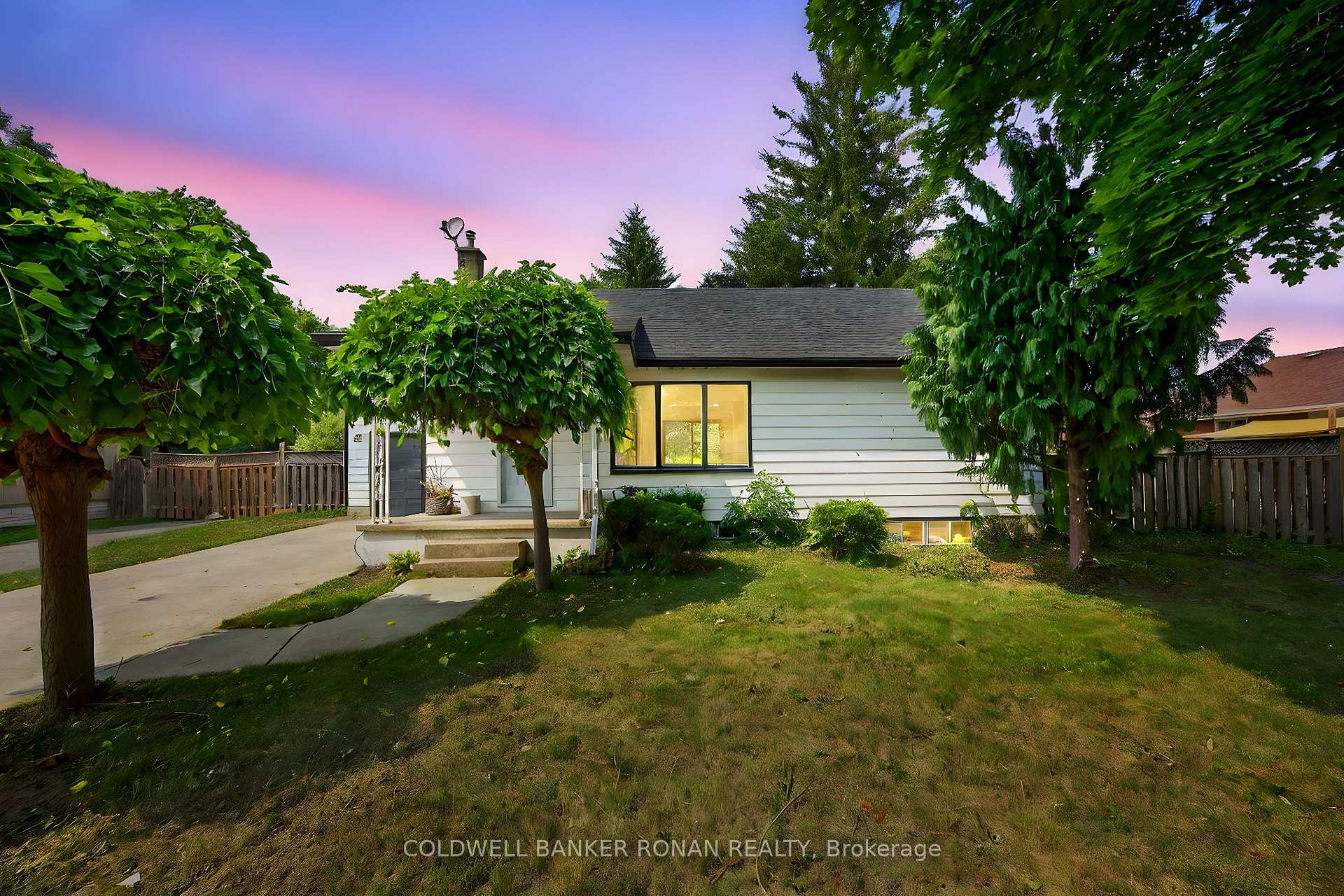 180 Wellington Street E, New Tecumseth, ON L9R 1G5