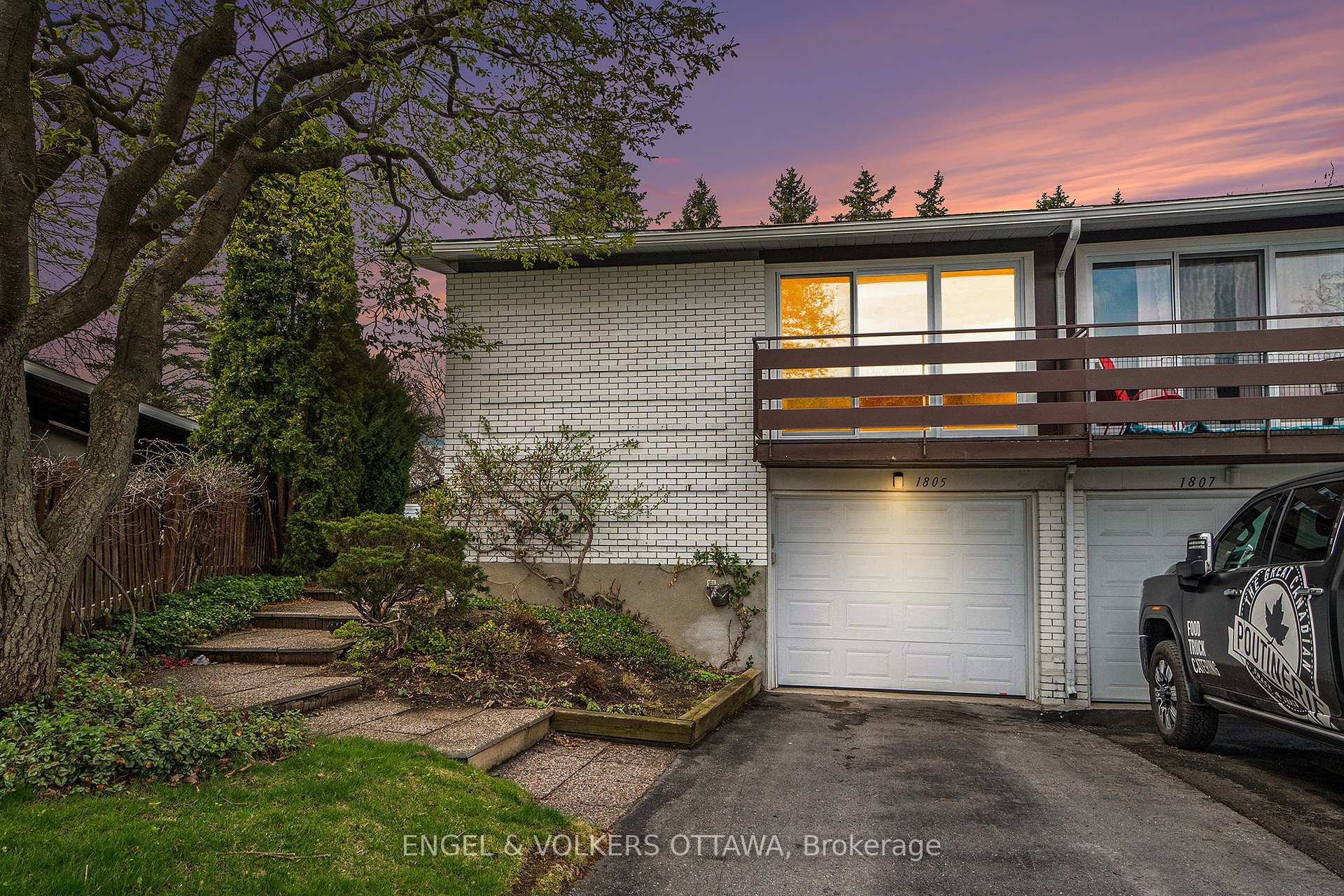 1805 Applegrove Court, Beacon Hill North - South and Area, ON K1J 6S4