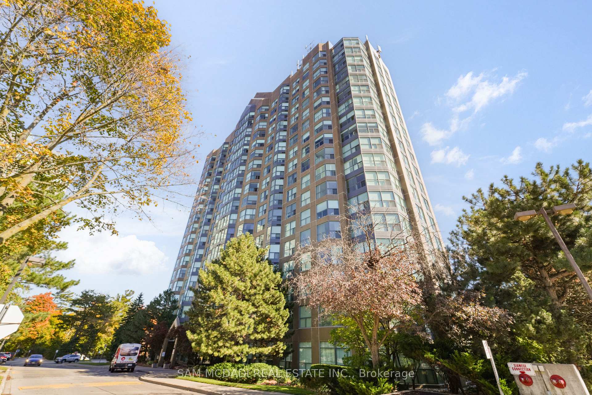 1807 - 2177 Burnhamthorpe Road W, Mississauga, ON L5L 5P9