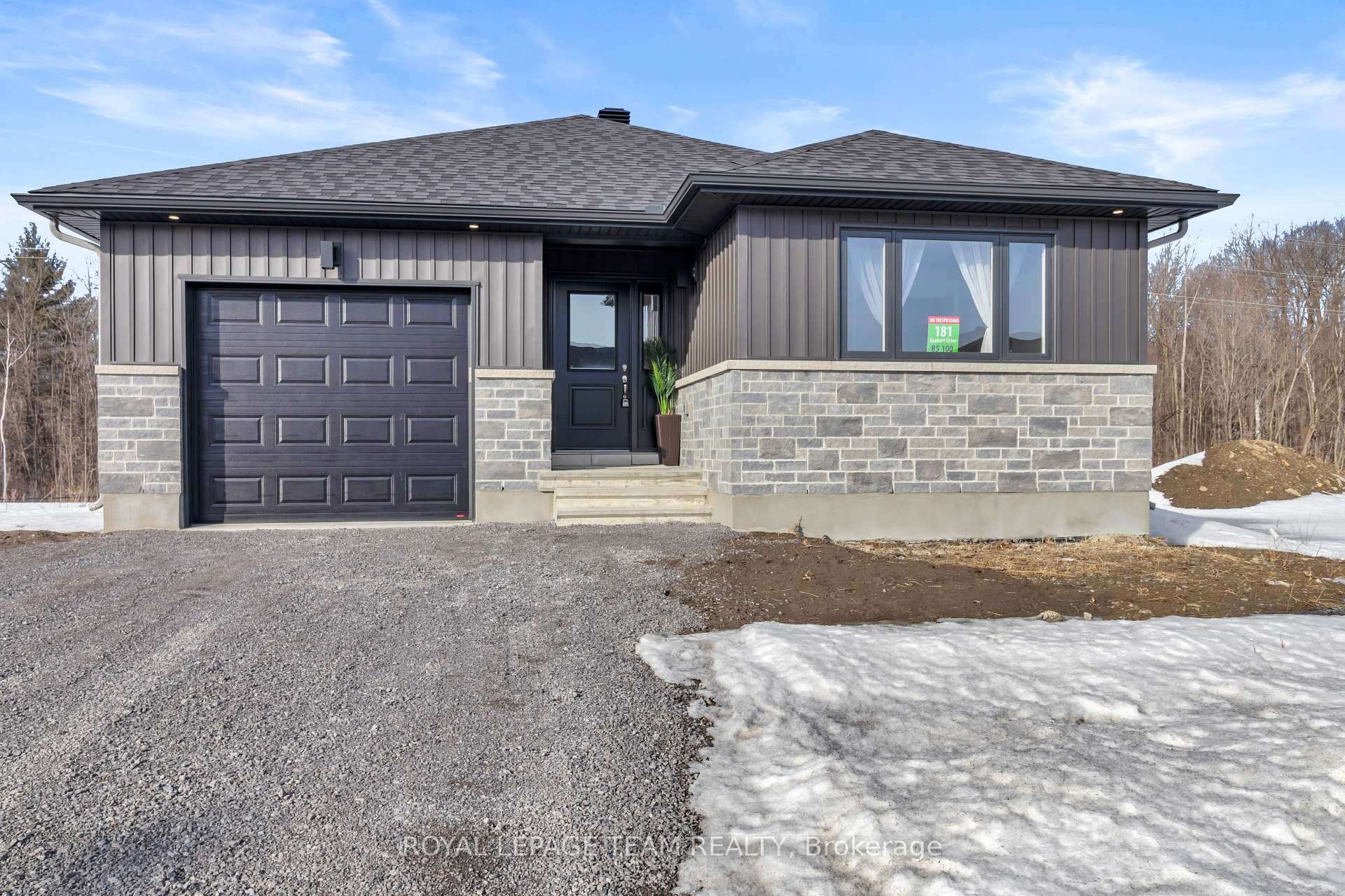 181 Seabert Drive, Arnprior, ON K7S 0K4
