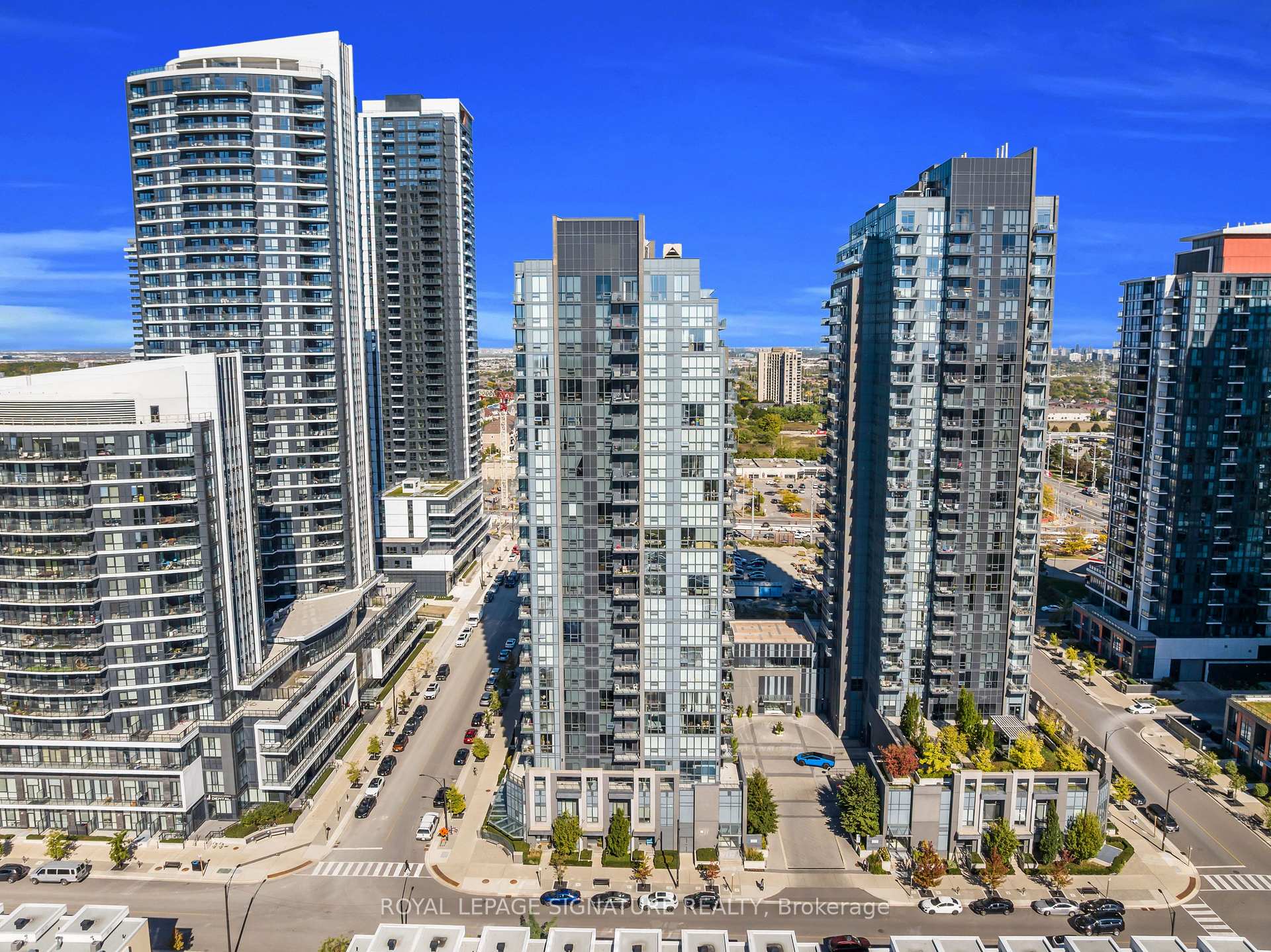 1811 - 5033 Four Springs Avenue, Mississauga, ON L5R 0G6