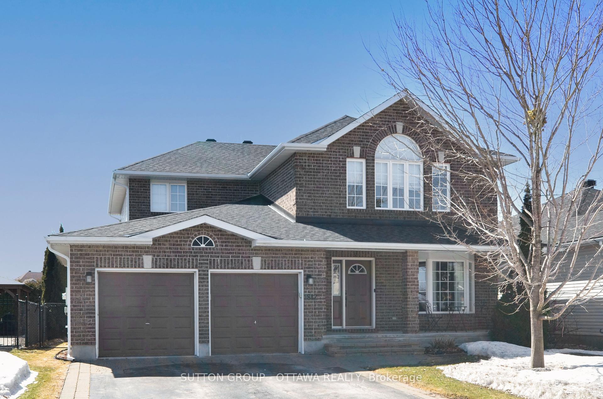 1812 Heatherstone Crescent, Orleans - Cumberland and Area, ON K4A 4P2
