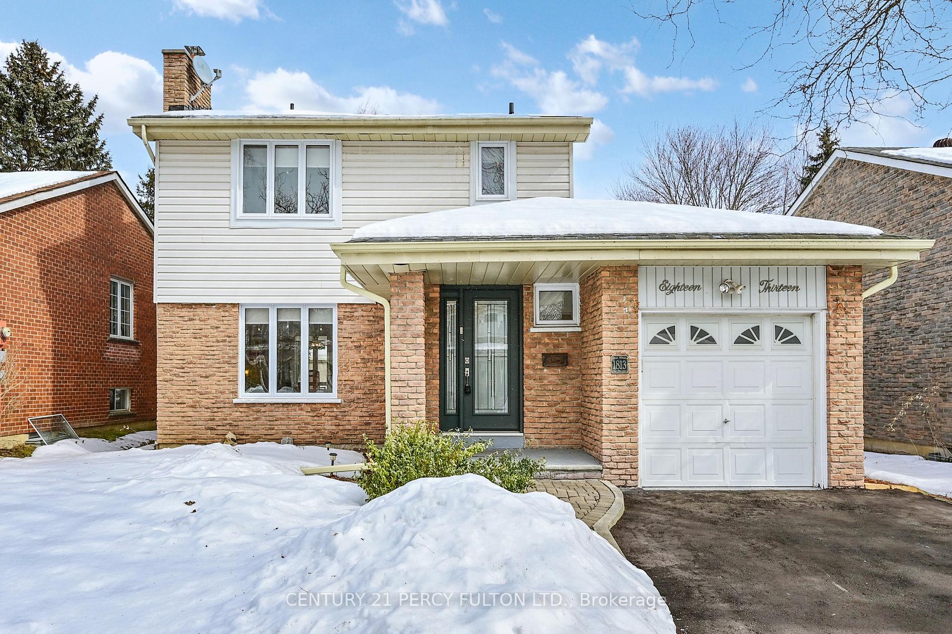 1813 Bronte Square, Pickering, ON L1V 3C1