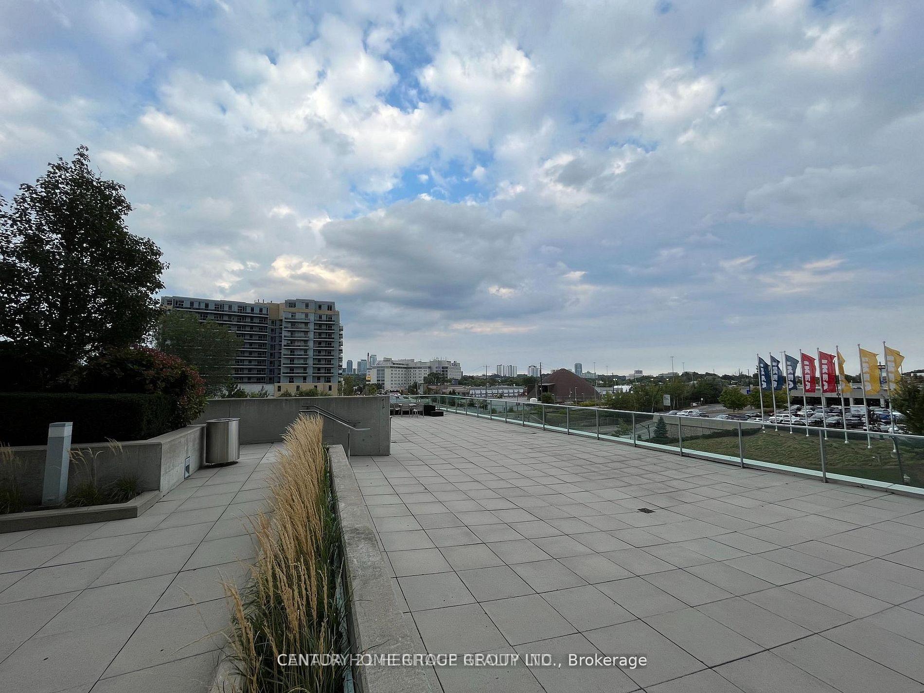 1816 - 19 Singer Court, Toronto, ON M2K 0B2