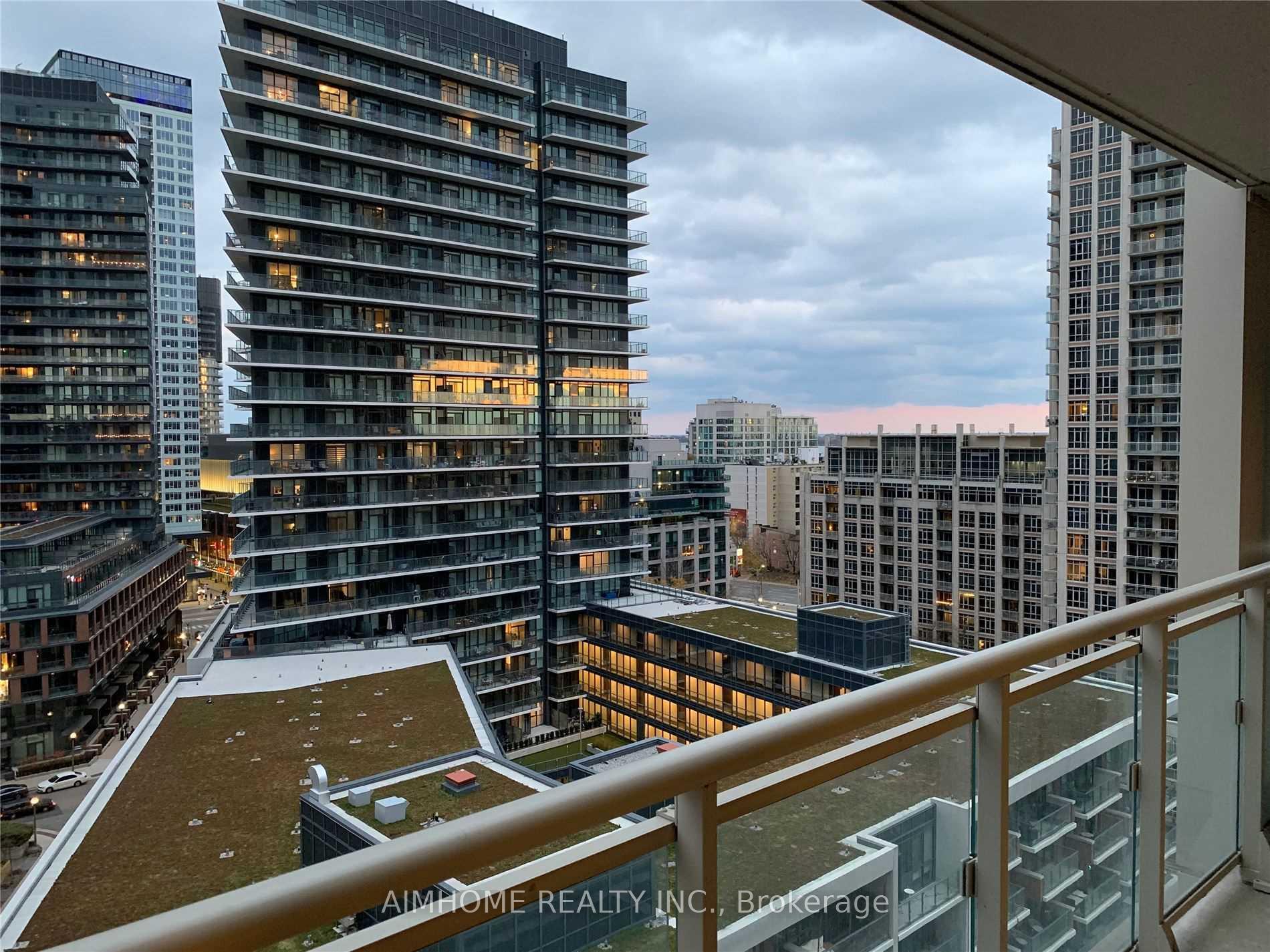 1829 - 38 Grand Magazine Street, Toronto, ON M5V 0B1