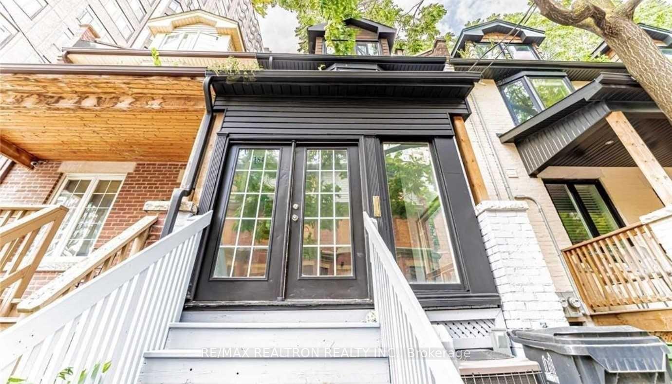 184 Mutual Street, Toronto, ON M5B 2B3
