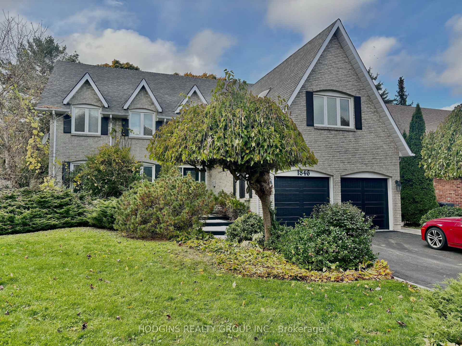 1846 Paddock Crescent, Mississauga, ON L5L 3E4