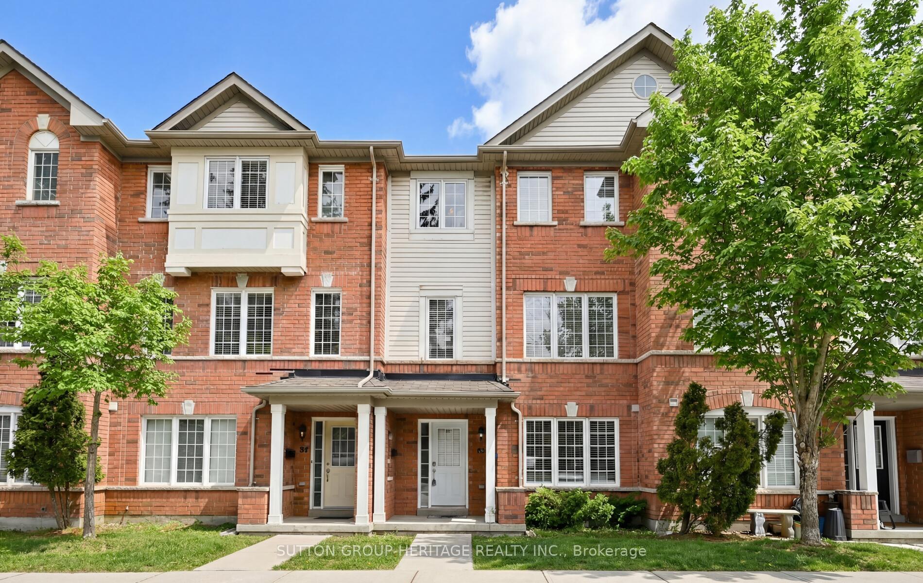 40 - 1850 Kingston Road, Pickering, ON L1V 0A2