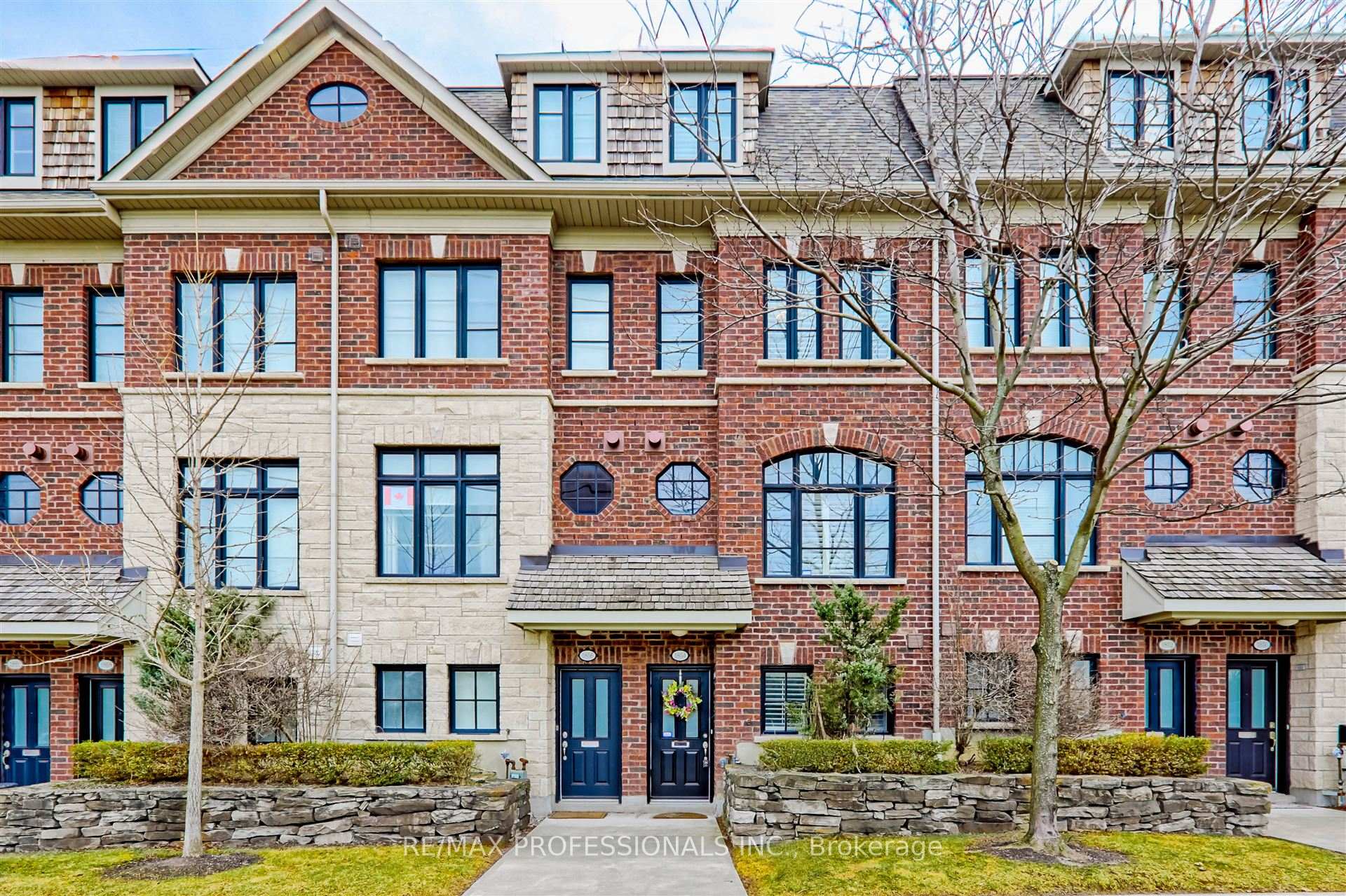 1854 Burnhamthorpe Road, Mississauga, ON L4X 2S5