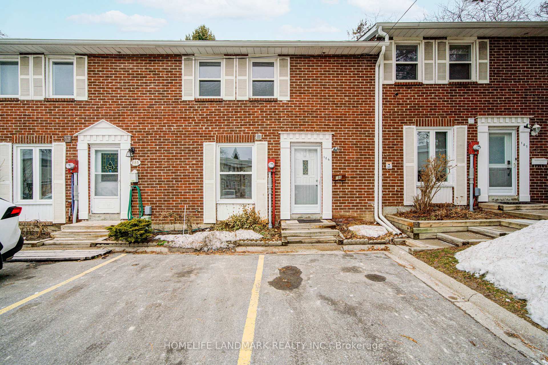 186 - 70 Cass Avenue, Toronto, ON M1T 3P9