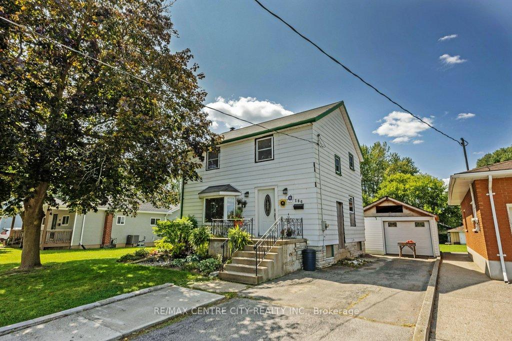 186 Balaclava Street, St. Thomas, ON N5P 3E3