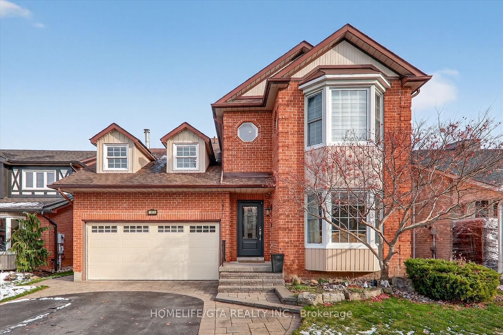 1865 Brookshire Square, Pickering, ON L1V 5G2