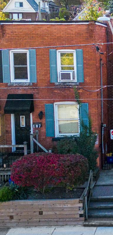 187 Barton Street W, Hamilton, ON L8R 2H3