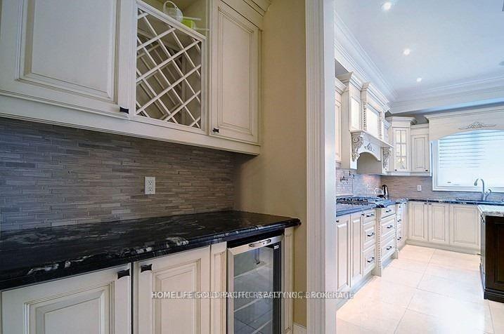 187 Byng Avenue, Toronto, ON M2N 4K8